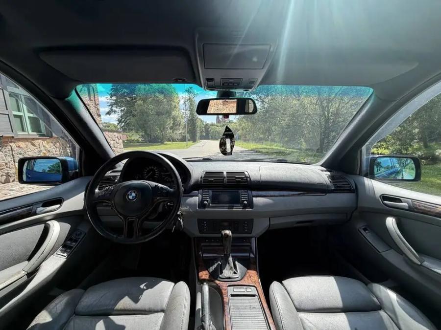 Zils BMW X5 2003 Rēzekne, ar dzinēja tilpumu 3.00 L un nobraukumu 501 tūkst. km par 3490 €, foto 8 vietnē AUTOMOTO.COM.LV