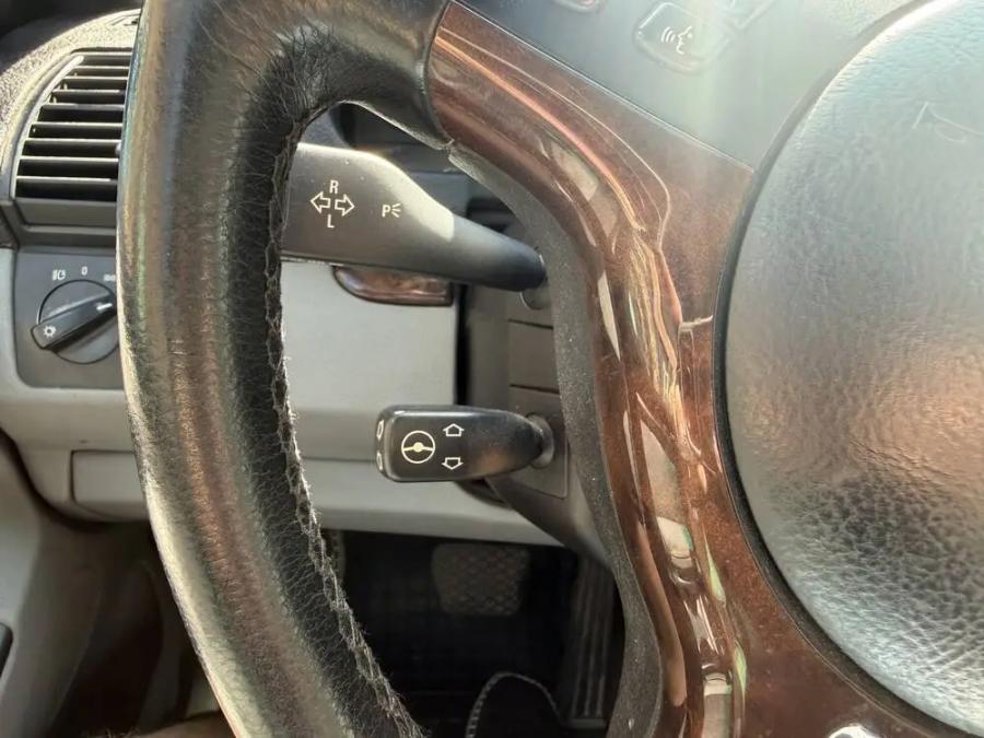 Zils BMW X5 2003 Rēzekne, ar dzinēja tilpumu 3.00 L un nobraukumu 501 tūkst. km par 3490 €, foto 13 vietnē AUTOMOTO.COM.LV