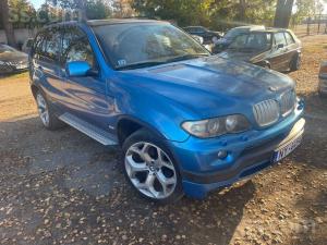 Blue BMW X5 2004 in Riga, with an engine capacity of 4.40 L and mileage of 311 thousand km for 4900 €, photo 6 on AUTOMOTO.COM.LV