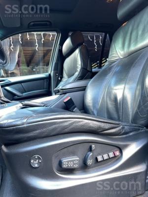 Blue BMW X5 2004 in Riga, with an engine capacity of 4.40 L and mileage of 311 thousand km for 4900 €, photo 9 on AUTOMOTO.COM.LV