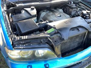 Blue BMW X5 2004 in Riga, with an engine capacity of 4.40 L and mileage of 311 thousand km for 4900 €, photo 16 on AUTOMOTO.COM.LV