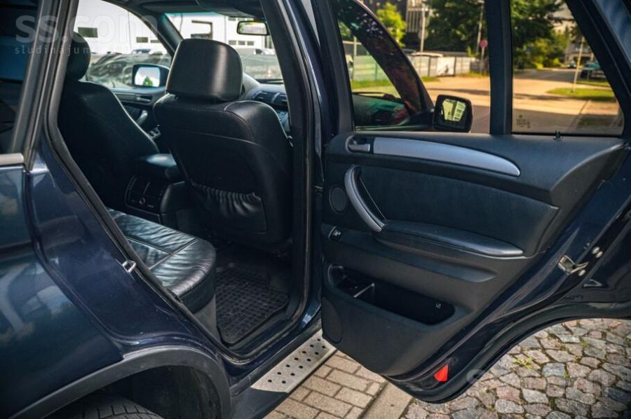 Blue BMW X5 2004 in Riga, with an engine capacity of 3.00 L and mileage of 0 thousand km for 2990 €, photo 9 on AUTOMOTO.COM.LV