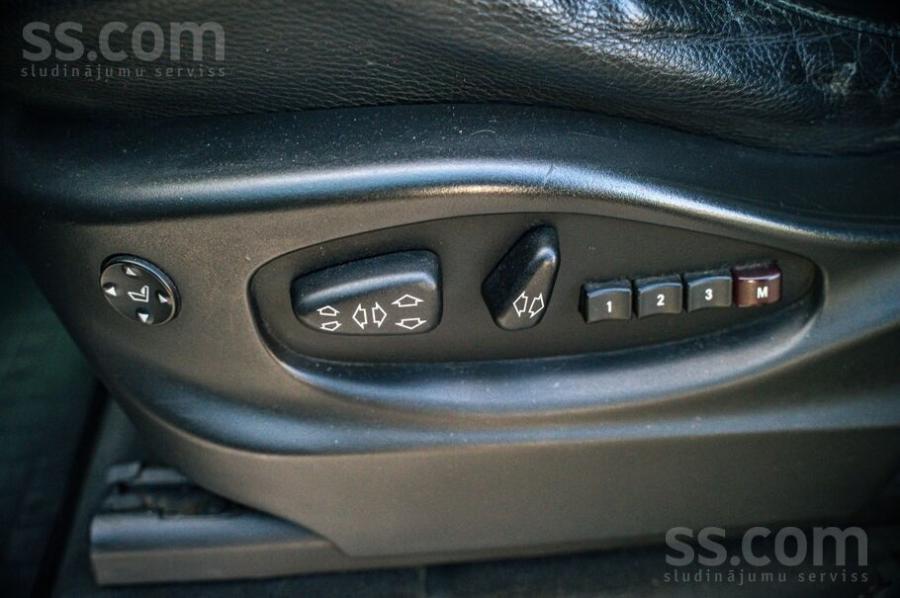 Blue BMW X5 2004 in Riga, with an engine capacity of 3.00 L and mileage of 0 thousand km for 2990 €, photo 12 on AUTOMOTO.COM.LV