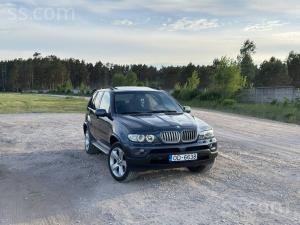 Zils BMW X5 2004 Rīga, ar dzinēja tilpumu 3.00 L un nobraukumu 297 tūkst. km par 5500 €, foto 3 vietnē AUTOMOTO.COM.LV