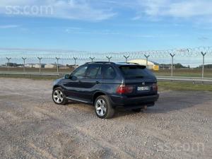 Zils BMW X5 2004 Rīga, ar dzinēja tilpumu 3.00 L un nobraukumu 297 tūkst. km par 5500 €, foto 5 vietnē AUTOMOTO.COM.LV
