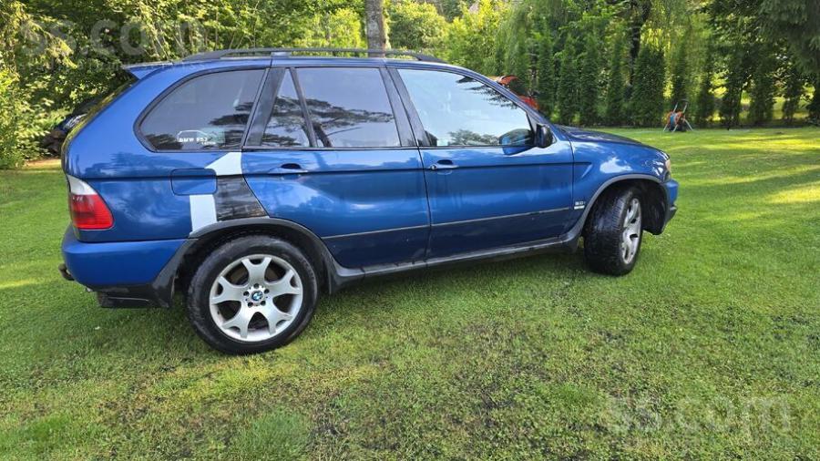 Blue BMW X5 2004 in Riga, with an engine capacity of 3.00 L and mileage of 413 thousand km for 2500 €, photo 4 on AUTOMOTO.COM.LV