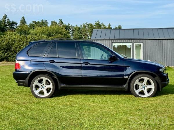 Zils BMW X5 2004 Rīga, ar dzinēja tilpumu 4.40 L un nobraukumu 220 tūkst. km par 8500 €, foto 4 vietnē AUTOMOTO.COM.LV