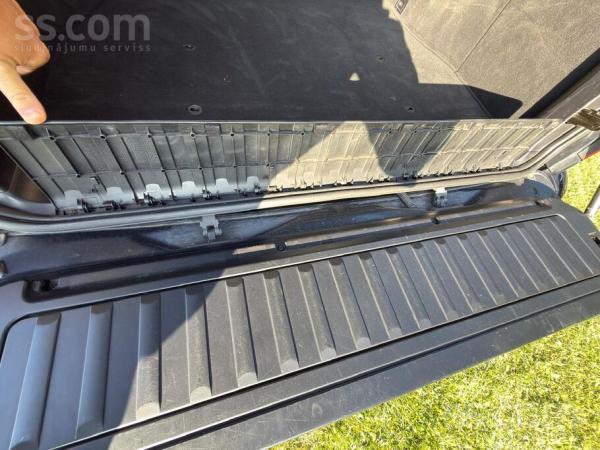 Zils BMW X5 2004 Rīga, ar dzinēja tilpumu 4.40 L un nobraukumu 220 tūkst. km par 8500 €, foto 9 vietnē AUTOMOTO.COM.LV