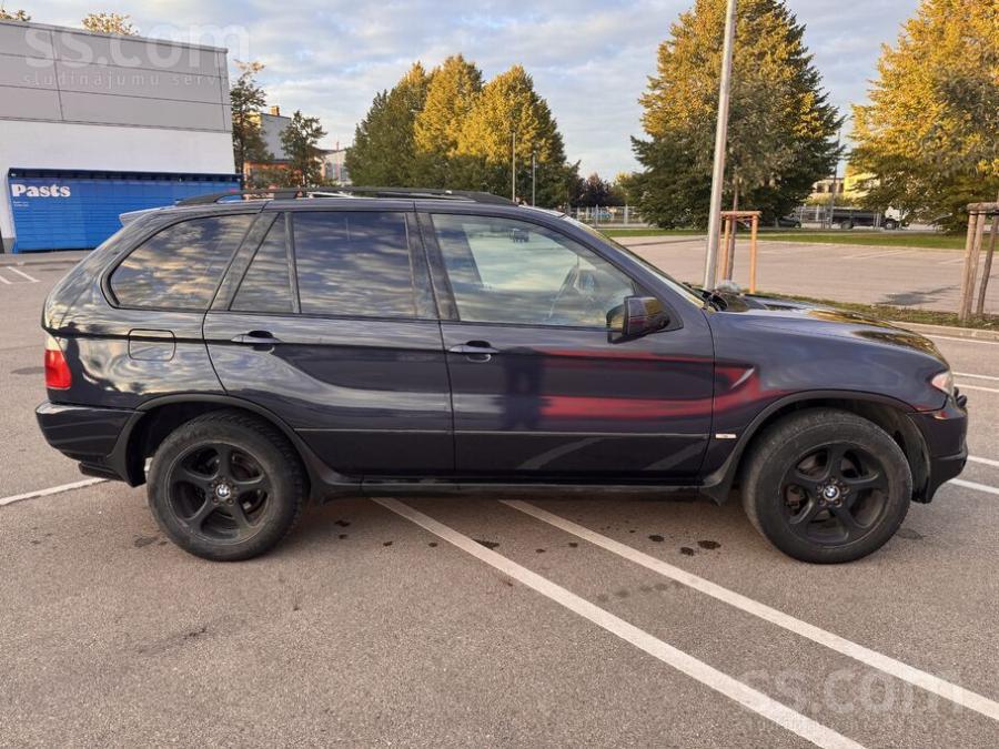 Blue BMW X5 2004 in Riga, with an engine capacity of 3.00 L and mileage of 389 thousand km for 3500 €, photo 6 on AUTOMOTO.COM.LV