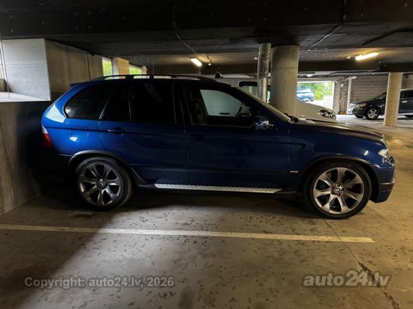 Zils BMW X5 2005 Tallina, ar dzinēja tilpumu 4.80 L un nobraukumu 126 tūkst. km par 12500 €, foto 2 vietnē AUTOMOTO.COM.LV