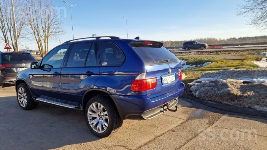 Zils BMW X5 2005 Ogre, ar dzinēja tilpumu 3.00 L un nobraukumu 290 tūkst. km par 6300 €, foto 4 vietnē AUTOMOTO.COM.LV