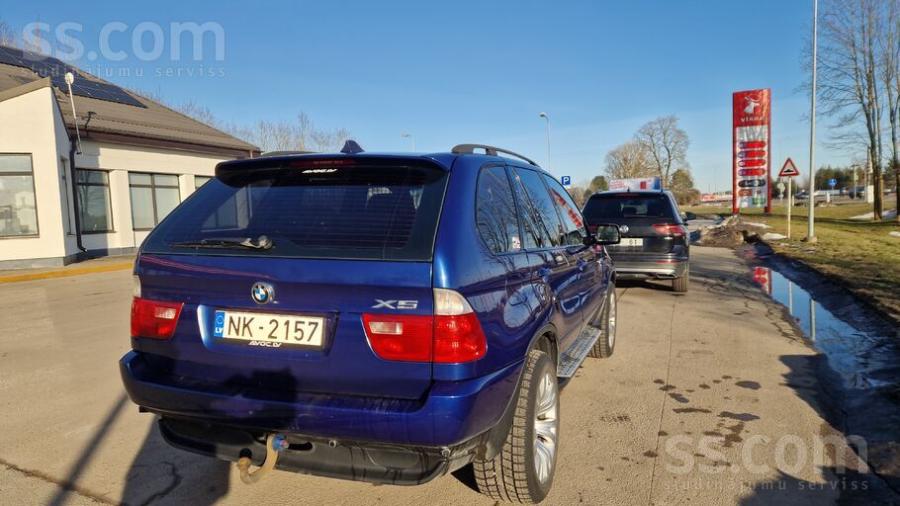Zils BMW X5 2005 Ogre, ar dzinēja tilpumu 3.00 L un nobraukumu 290 tūkst. km par 6300 €, foto 5 vietnē AUTOMOTO.COM.LV