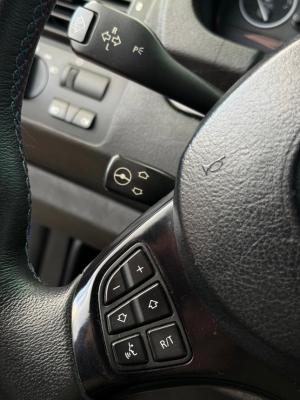 Zils BMW X5 2005 Rīga, ar dzinēja tilpumu 3.00 L un nobraukumu 259 tūkst. km par 4980 €, foto 3 vietnē AUTOMOTO.COM.LV