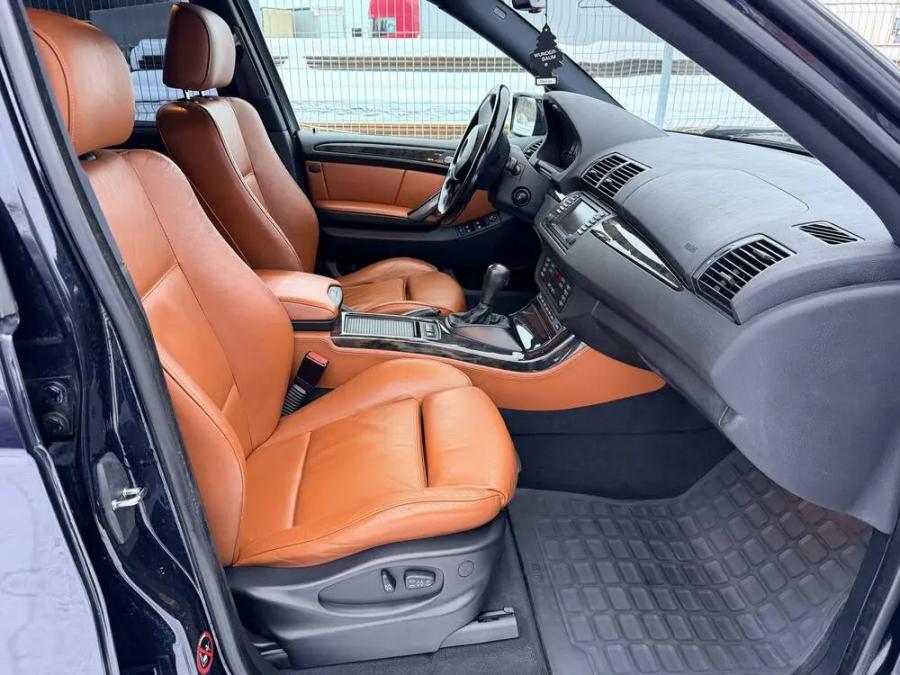 Blue BMW X5 2005 in Riga, with an engine capacity of 3.00 L and mileage of 363 thousand km for 5995 €, photo 8 on AUTOMOTO.COM.LV