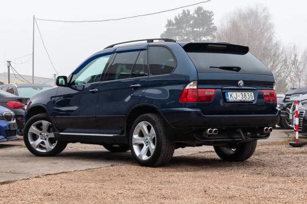 Синий БМВ Х5 2005 в Рига, объемом двигателя 3.00 л и пробегом 350 тыс. км за 5995 €, фото 2 на AUTOMOTO.COM.LV