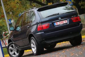 Blue BMW X5 2005 in Riga, with an engine capacity of 3.00 L and mileage of 270 thousand km for 5490 €, photo 5 on AUTOMOTO.COM.LV
