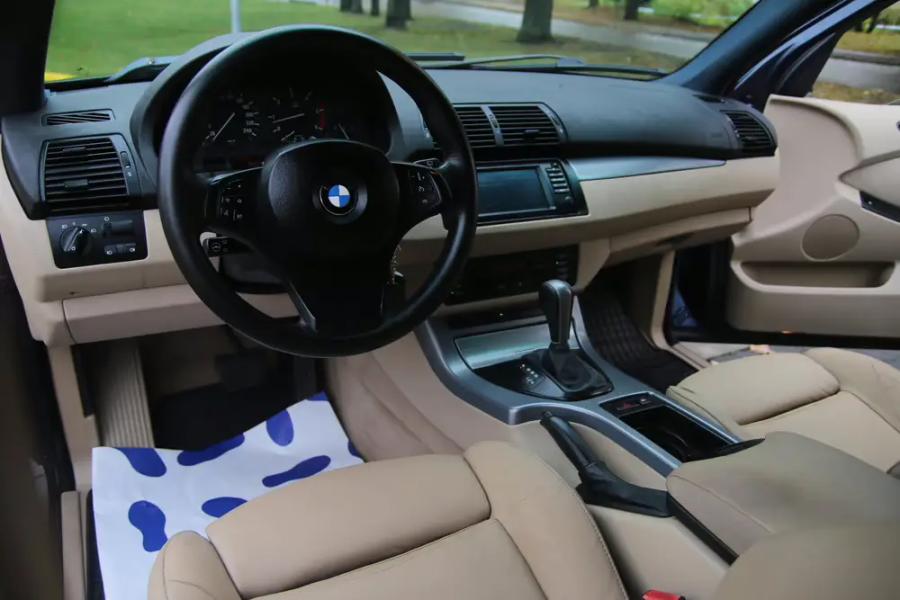 Blue BMW X5 2005 in Riga, with an engine capacity of 3.00 L and mileage of 270 thousand km for 5490 €, photo 14 on AUTOMOTO.COM.LV