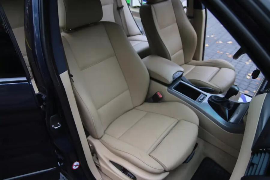 Blue BMW X5 2005 in Riga, with an engine capacity of 3.00 L and mileage of 270 thousand km for 5490 €, photo 19 on AUTOMOTO.COM.LV