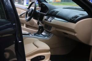 Blue BMW X5 2005 in Riga, with an engine capacity of 3.00 L and mileage of 270 thousand km for 5490 €, photo 20 on AUTOMOTO.COM.LV