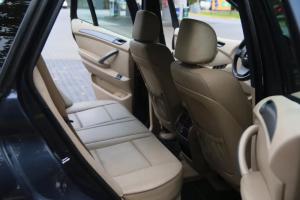 Blue BMW X5 2005 in Riga, with an engine capacity of 3.00 L and mileage of 270 thousand km for 5490 €, photo 22 on AUTOMOTO.COM.LV