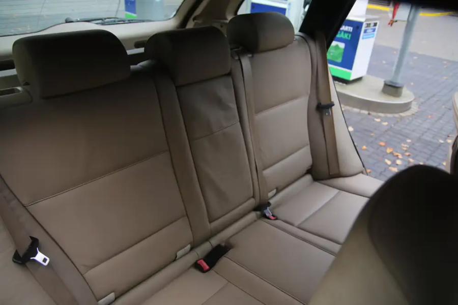 Blue BMW X5 2005 in Riga, with an engine capacity of 3.00 L and mileage of 270 thousand km for 5490 €, photo 23 on AUTOMOTO.COM.LV