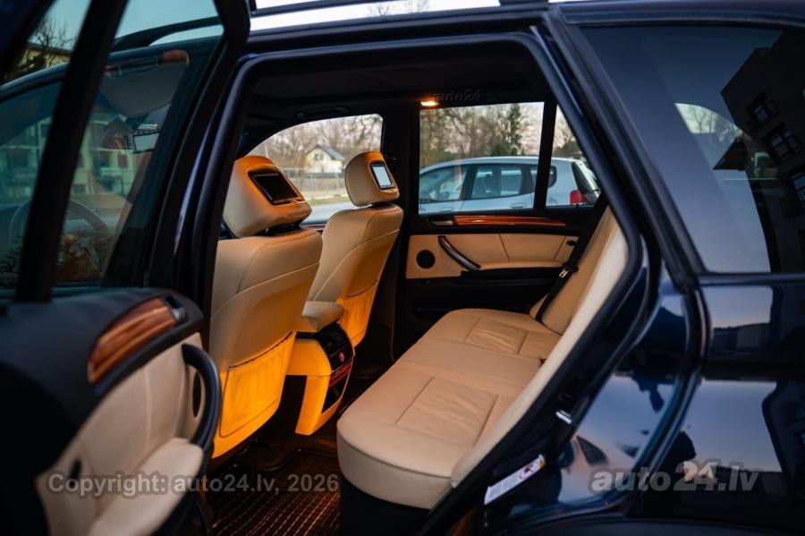 Синий БМВ Х5 2005 в Таллин, объемом двигателя 3.00 л и пробегом 251 тыс. км за 9999 €, фото 15 на AUTOMOTO.COM.LV