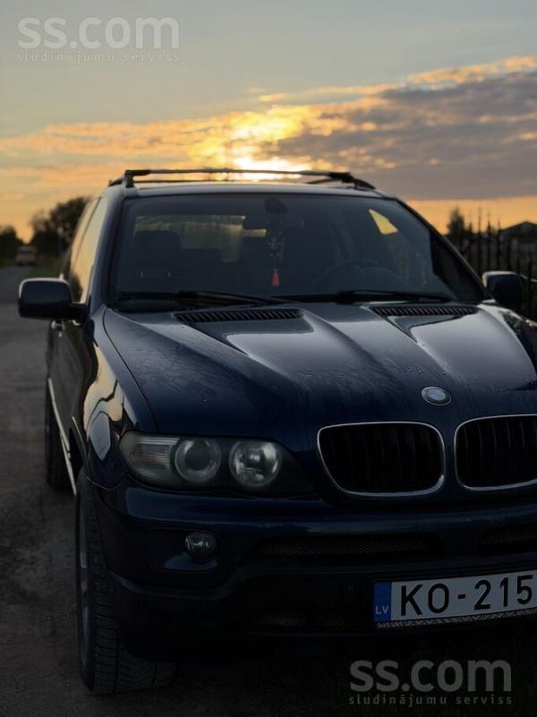 BMW X5 2005 in Daugavpils on AUTOMOTO.COM.LV Blue BMW X5 2005 in Daugavpils, with an engine capacity of 3.00 L and mileage of 265 thousand km for 5600 €, photo 5 on AUTOMOTO.COM.LV