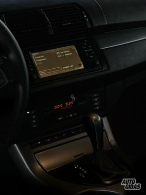 Zils BMW X5 2005 Kauņa, ar dzinēja tilpumu 3.00 L un nobraukumu 0 tūkst. km par 4450 €, foto 27 vietnē AUTOMOTO.COM.LV