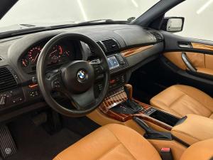Zils BMW X5 2006 Marijampole, ar dzinēja tilpumu 2.99 L un nobraukumu 230 tūkst. km par 7650 €, foto 2 vietnē AUTOMOTO.COM.LV