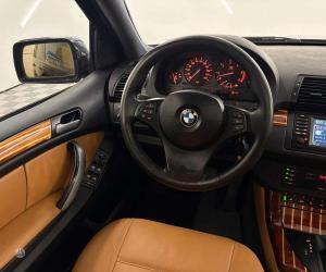 Zils BMW X5 2006 Marijampole, ar dzinēja tilpumu 2.99 L un nobraukumu 230 tūkst. km par 7650 €, foto 19 vietnē AUTOMOTO.COM.LV