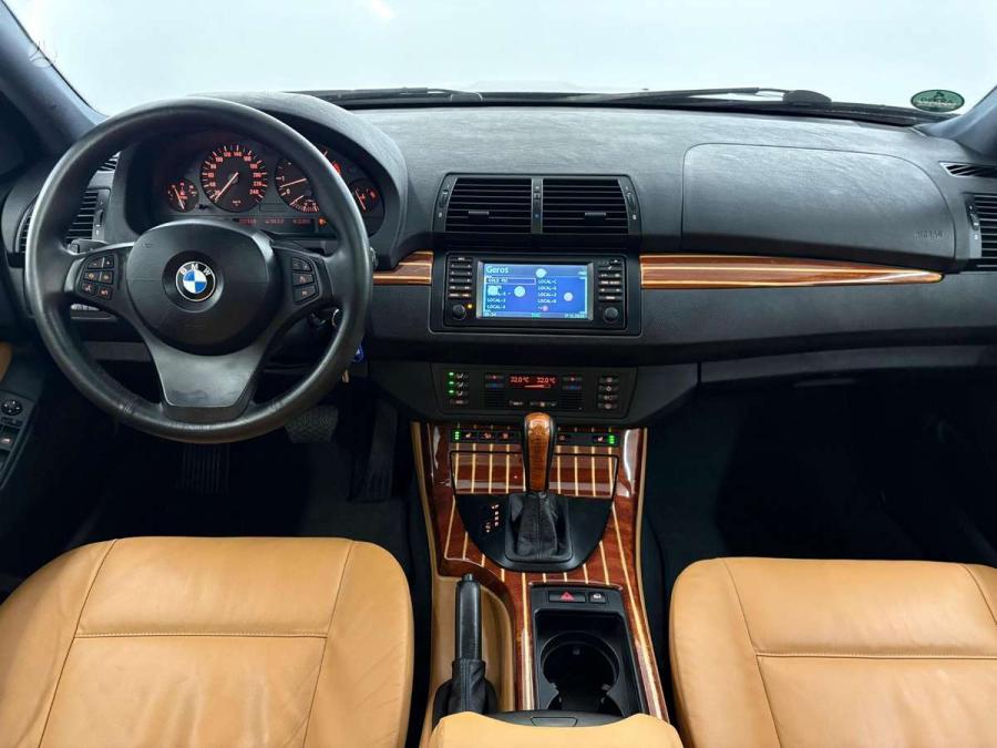 Zils BMW X5 2006 Marijampole, ar dzinēja tilpumu 2.99 L un nobraukumu 230 tūkst. km par 7650 €, foto 20 vietnē AUTOMOTO.COM.LV