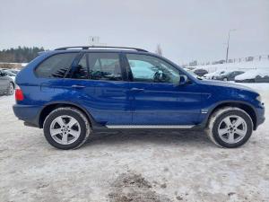 Blue BMW X5 2006 in Utena, with an engine capacity of 2.99 L and mileage of 288 thousand km for 4999 €, photo 3 on AUTOMOTO.COM.LV