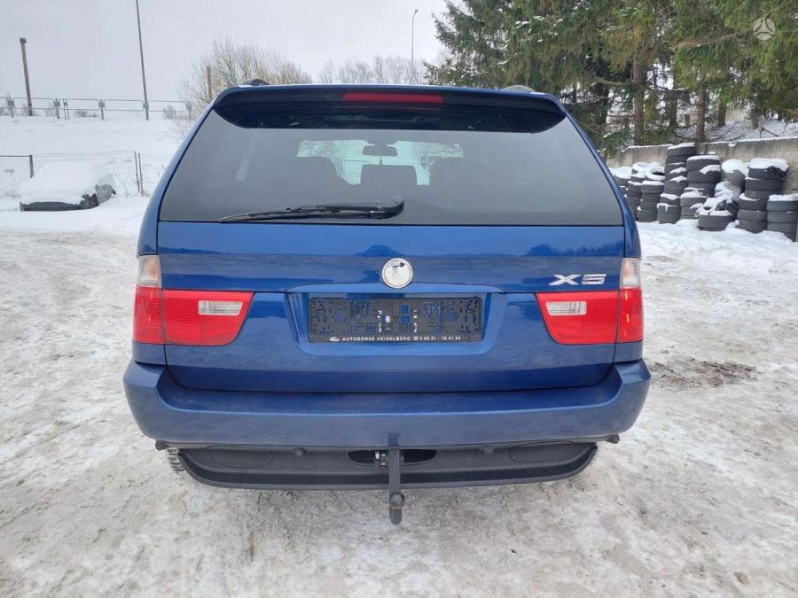 Blue BMW X5 2006 in Utena, with an engine capacity of 2.99 L and mileage of 288 thousand km for 4999 €, photo 7 on AUTOMOTO.COM.LV