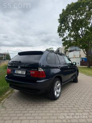 Blue BMW X5 2006 in Riga, with an engine capacity of 3.00 L and mileage of 206 thousand km for 6300 €, photo 4 on AUTOMOTO.COM.LV
