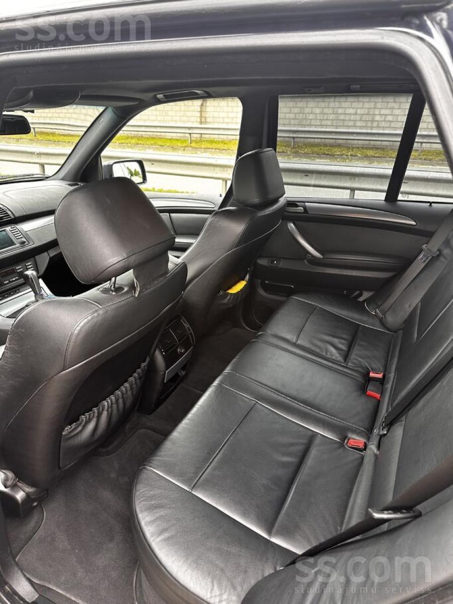 Blue BMW X5 2006 in Riga, with an engine capacity of 3.00 L and mileage of 206 thousand km for 6300 €, photo 13 on AUTOMOTO.COM.LV
