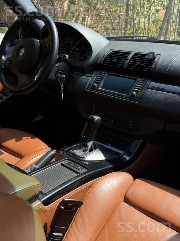 Blue BMW X5 2006 in Tukums, with an engine capacity of 3.00 L and mileage of 297 thousand km for 9190 €, photo 6 on AUTOMOTO.COM.LV