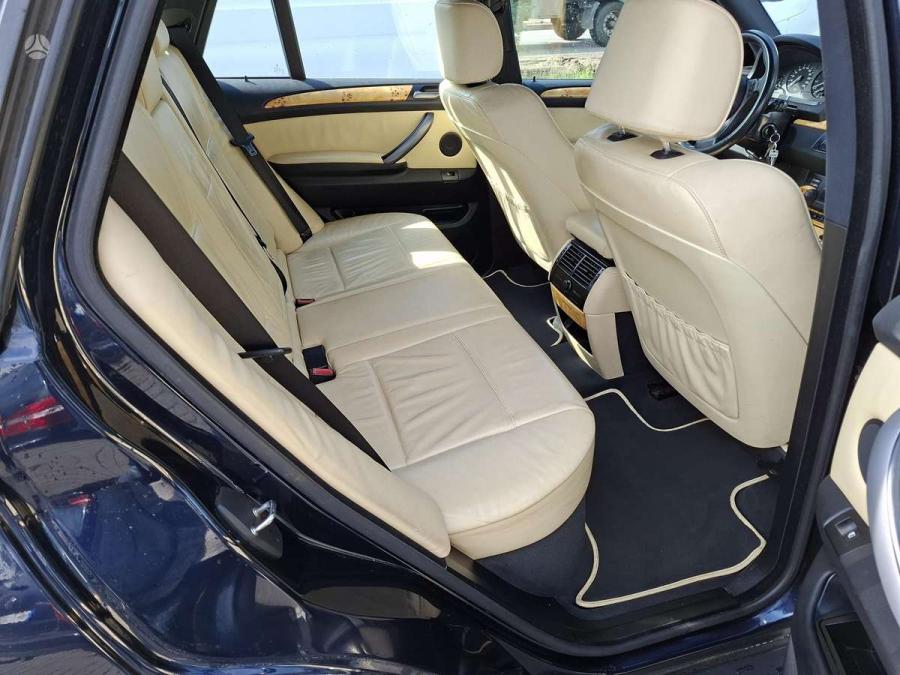 Zils BMW X5 2006 Marijampole, ar dzinēja tilpumu 2.99 L un nobraukumu 298 tūkst. km par 5200 €, foto 10 vietnē AUTOMOTO.COM.LV