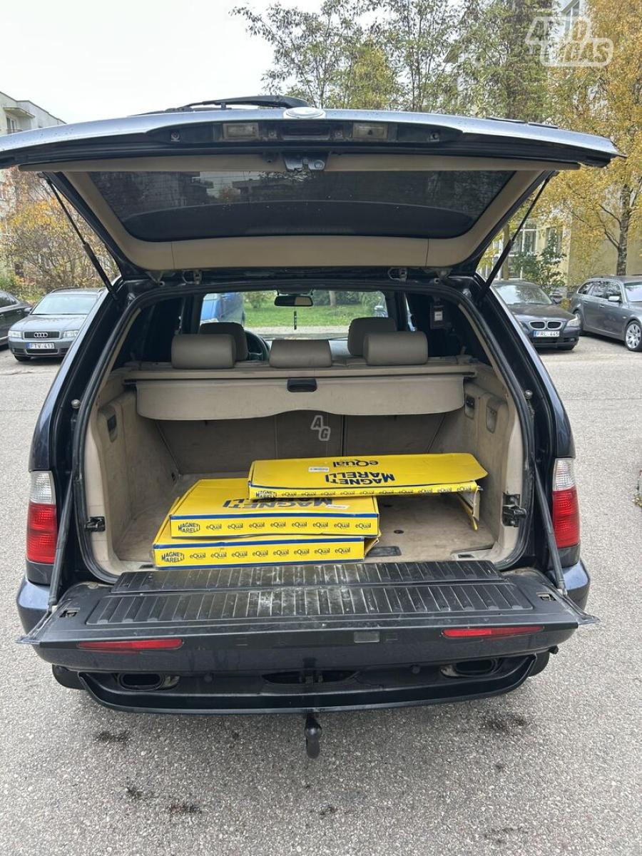 Blue BMW X5 2006 in Vilnius, with an engine capacity of 3.00 L and mileage of 390 thousand km for 3500 €, photo 15 on AUTOMOTO.COM.LV
