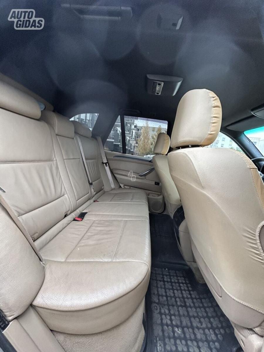 Blue BMW X5 2006 in Vilnius, with an engine capacity of 3.00 L and mileage of 390 thousand km for 3500 €, photo 16 on AUTOMOTO.COM.LV
