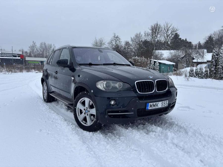 Blue BMW X5 2007 in Vilnius, with an engine capacity of 3.00 L and mileage of 377 thousand km for 10800 €, photo 2 on AUTOMOTO.COM.LV