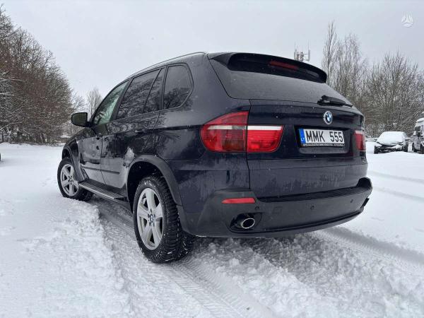 Zils BMW X5 2007 Viļņa, ar dzinēja tilpumu 3.00 L un nobraukumu 377 tūkst. km par 10800 €, foto 4 vietnē AUTOMOTO.COM.LV