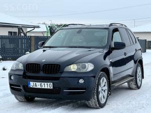 Blue BMW X5 2007 in Riga, with an engine capacity of 3.00 L and mileage of 350 thousand km for 6990 €, photo 2 on AUTOMOTO.COM.LV