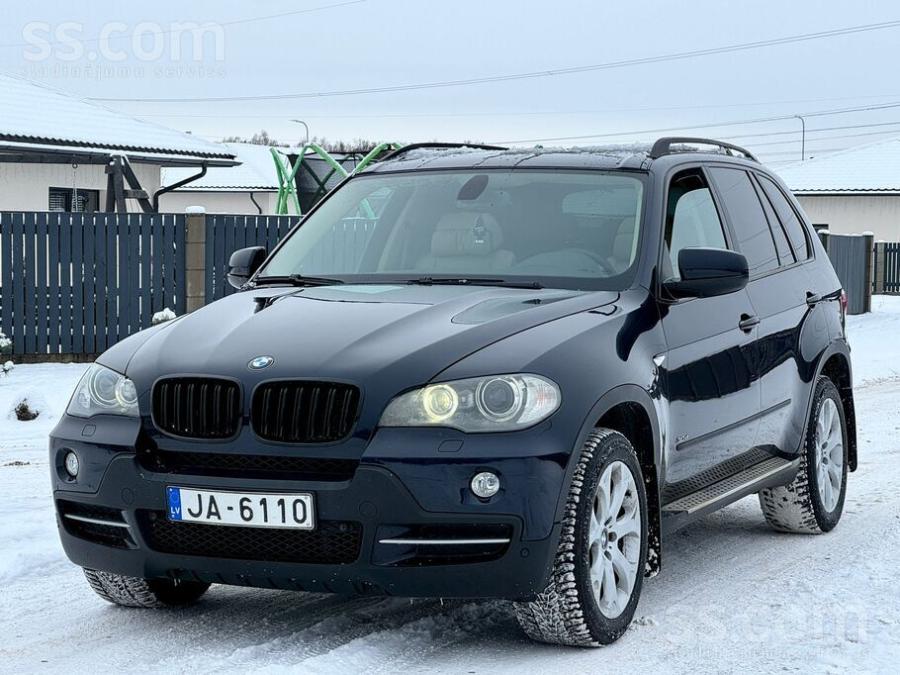 Blue BMW X5 2007 in Riga, with an engine capacity of 3.00 L and mileage of 350 thousand km for 6990 €, photo 2 on AUTOMOTO.COM.LV