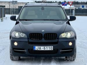 Blue BMW X5 2007 in Riga, with an engine capacity of 3.00 L and mileage of 350 thousand km for 6990 €, photo 9 on AUTOMOTO.COM.LV