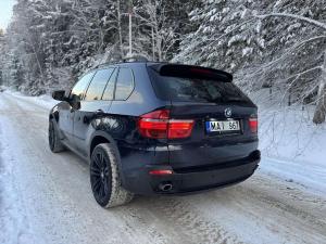 Blue BMW X5 2007 in Vilnius, with an engine capacity of 2.99 L and mileage of 340 thousand km for 8000 €, photo 5 on AUTOMOTO.COM.LV