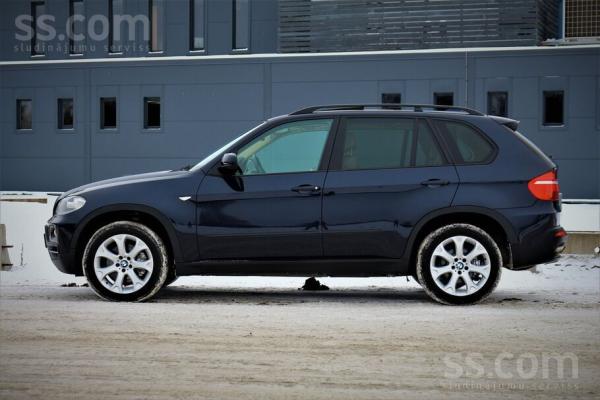 Zils BMW X5 2007 Rīga, ar dzinēja tilpumu 3.00 L un nobraukumu 280 tūkst. km par 9700 €, foto 3 vietnē AUTOMOTO.COM.LV