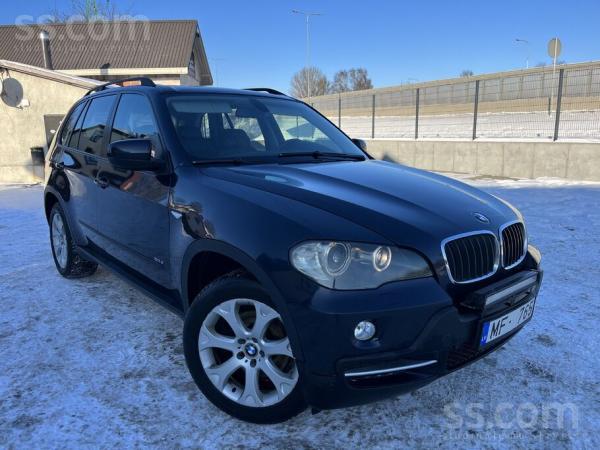 Blue BMW X5 2007 in Riga, with an engine capacity of 3.00 L and mileage of 0 thousand km for 7990 €, photo 2 on AUTOMOTO.COM.LV