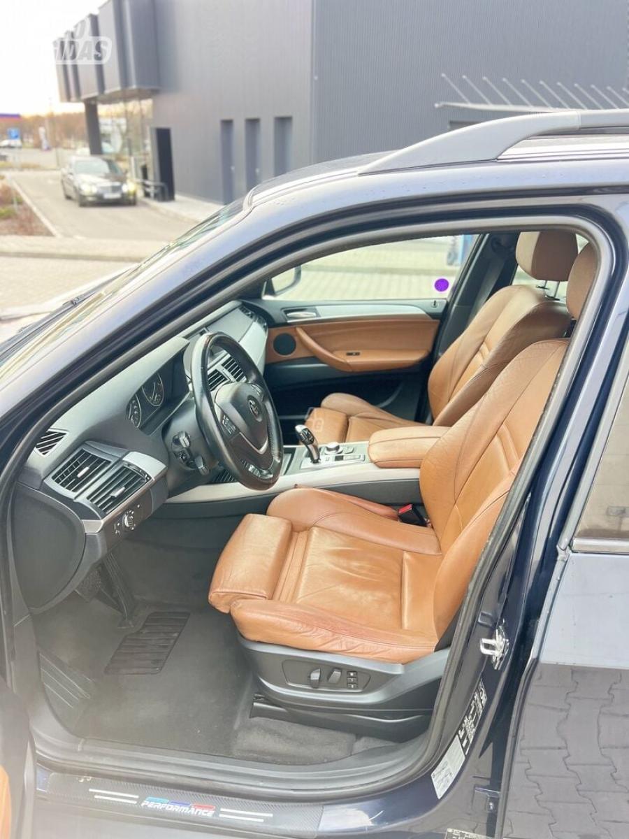 Zils BMW X5 2007 Kauņa, ar dzinēja tilpumu 3.00 L un nobraukumu 286 tūkst. km par 6250 €, foto 18 vietnē AUTOMOTO.COM.LV