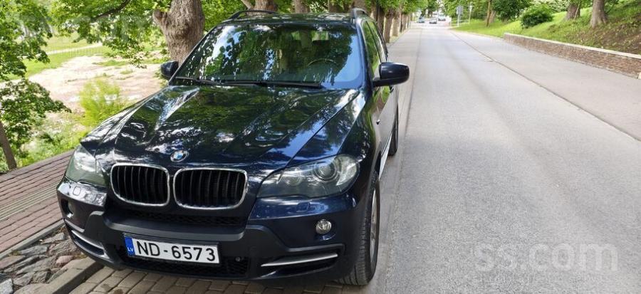 Zils BMW X5 2007 Bauska, ar dzinēja tilpumu 3.00 L un nobraukumu 291 tūkst. km par 7000 €, foto 22 vietnē AUTOMOTO.COM.LV