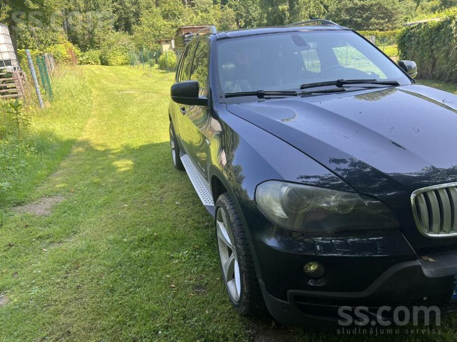 Blue BMW X5 2007 in Riga, with an engine capacity of 3.00 L and mileage of 350 thousand km for 5100 €, photo 7 on AUTOMOTO.COM.LV